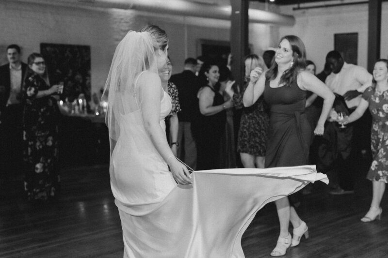 Alissa Leonard Wedding Summer Wedding Photos