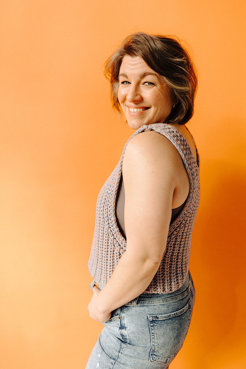 Yes (!!!), You Can Use Acupressure for Pelvic Pain – Here’s How - Dr. Amanda Davis