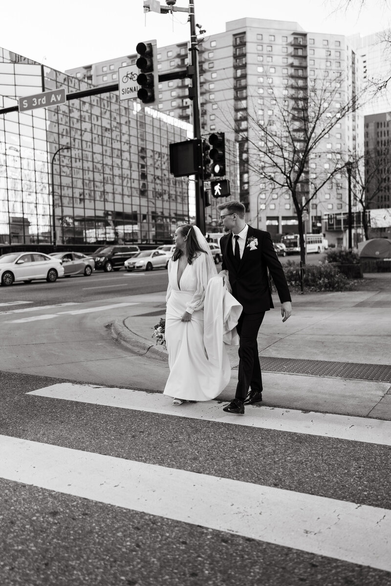 Minneapolis wedding photographer
