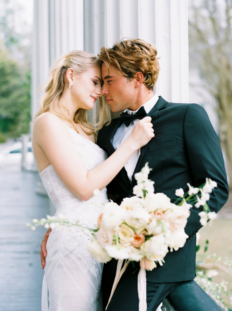 Virginia Wedding Photographer | Danielle Defayette