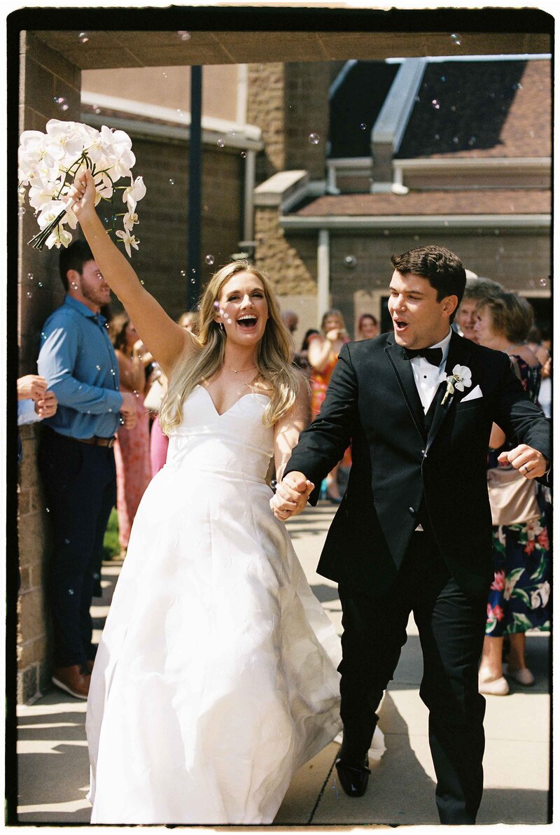 Iowa Wedding Photographer - Des Moines Wedding Photographer