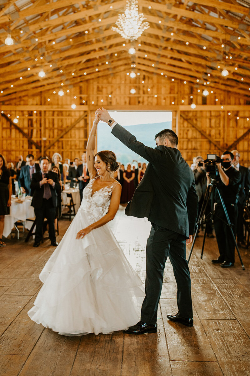 Home [newleaffarmweddingsandevents.com]