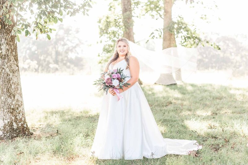 Constance Hughes Photography Wedding & Life Style Photographer