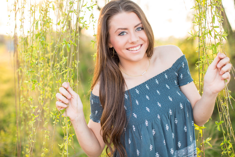 Charleston Senior Portraits | by Hope Taylor