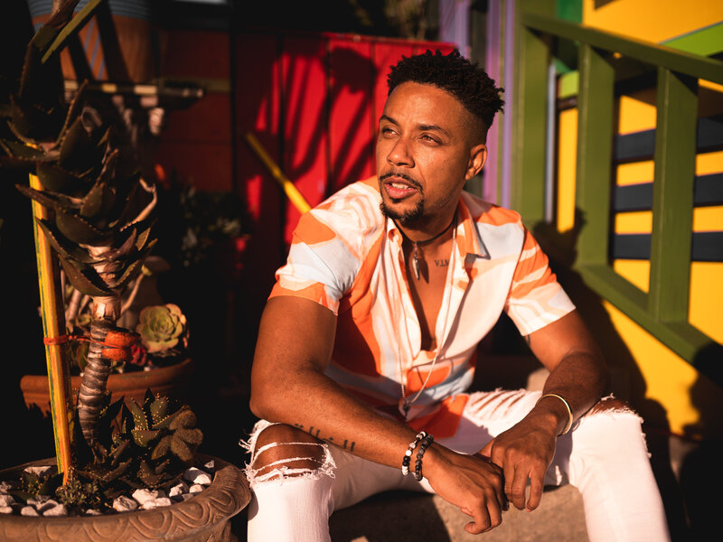 MICHAEL BLUNT | HOME