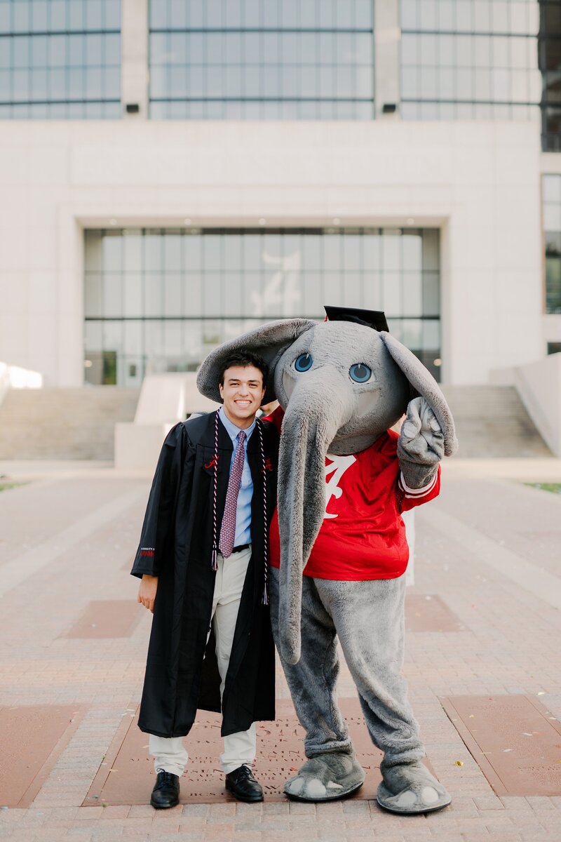 Alabama Graduation Photographer | Olivia B. Photography