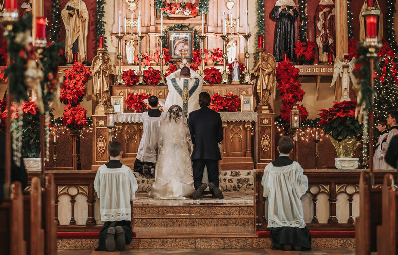 Catholic Wedding Photographer based in Cincinnati OH