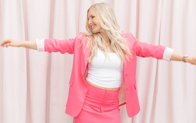 Danielle Connor | Branding + Website Design