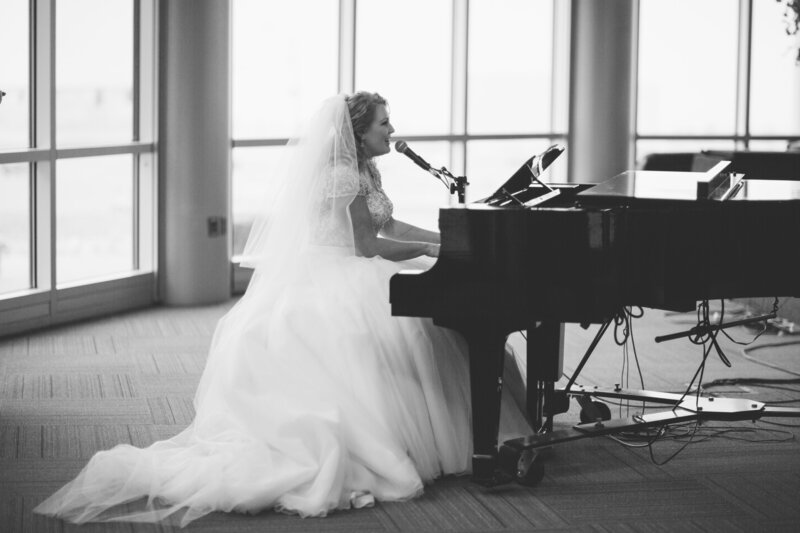 Official Ryann Darling Website