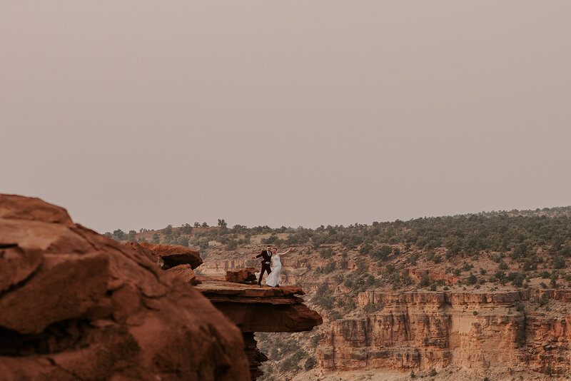 Minnesota & Destination Elopement Packages