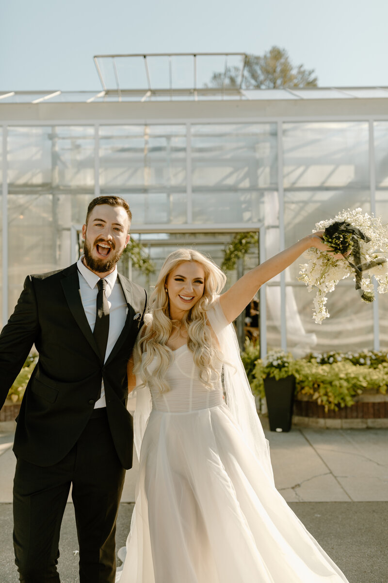 Michigan Wedding Photographer, Tylee Shay