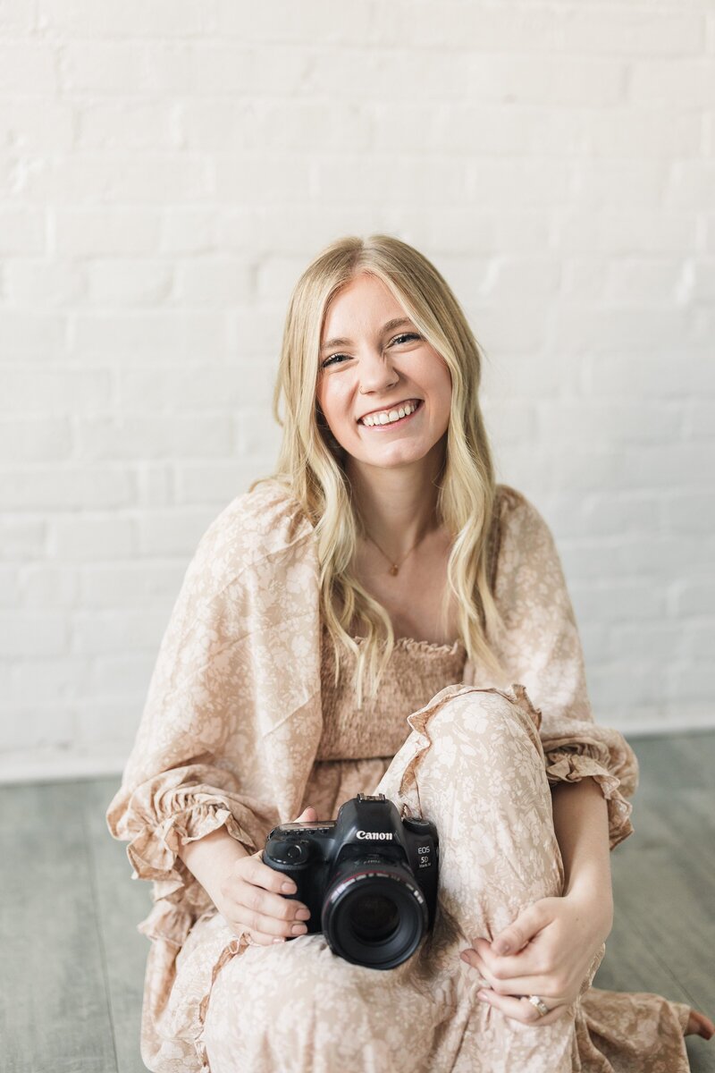 Authentic Wedding & Portrait Photographer serving the East Coast.