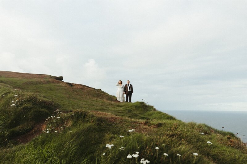 Roam and Roark: Wedding and Elopement Photography