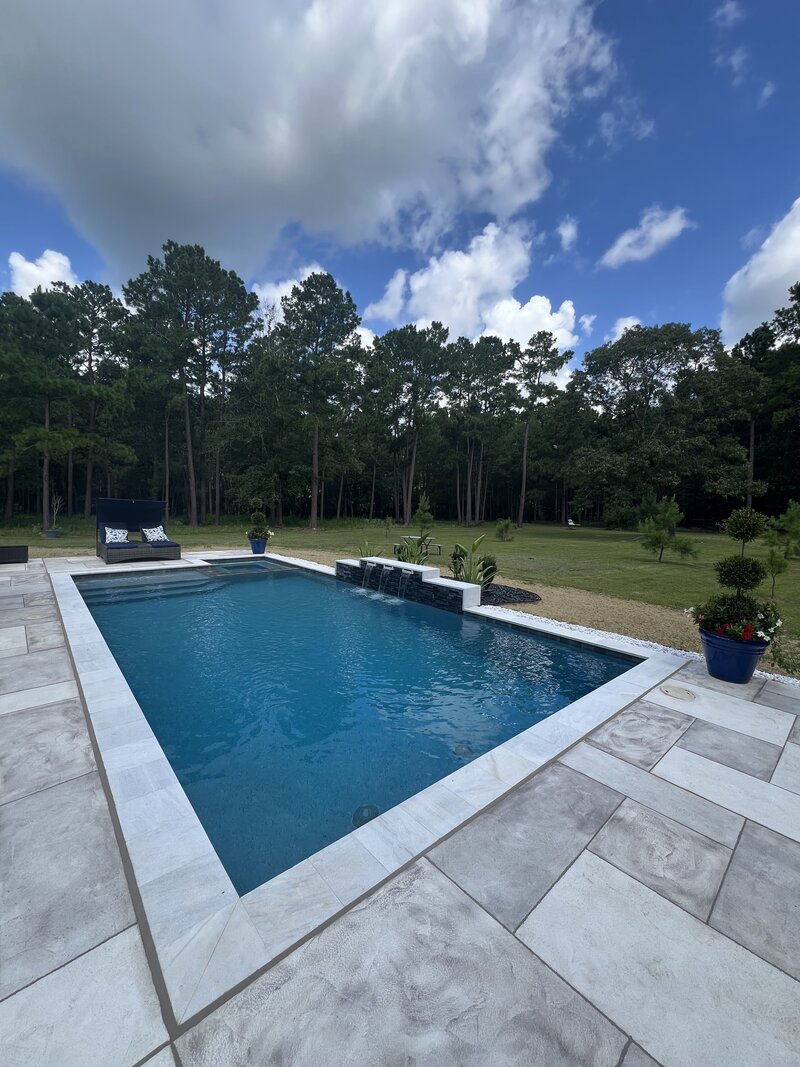 Pool Builder in Spring, TX | Blue Water Pools by Design