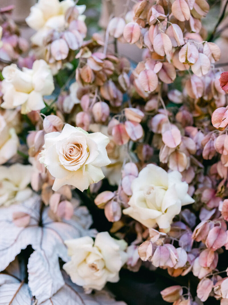 White Flowers Tumblr Header
