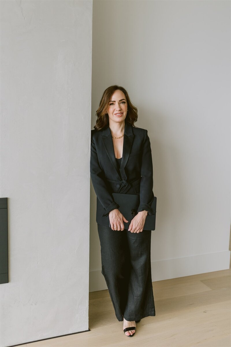 Sarah Robbins Md | Women's Wellness Community and 1:1 Health Coaching