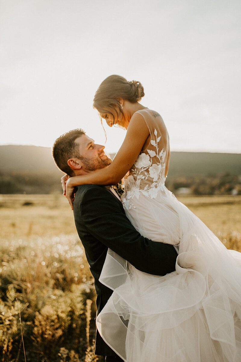 Home [newleaffarmweddingsandevents.com]