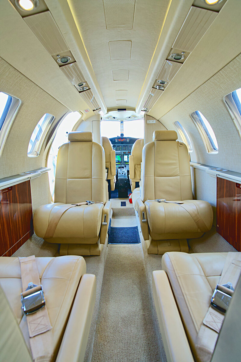 Flightline First | Premier New Orleans FBO & Charter Company