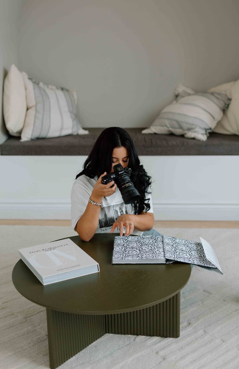 Bella Chavez Wedding & Lifestyle Photographer