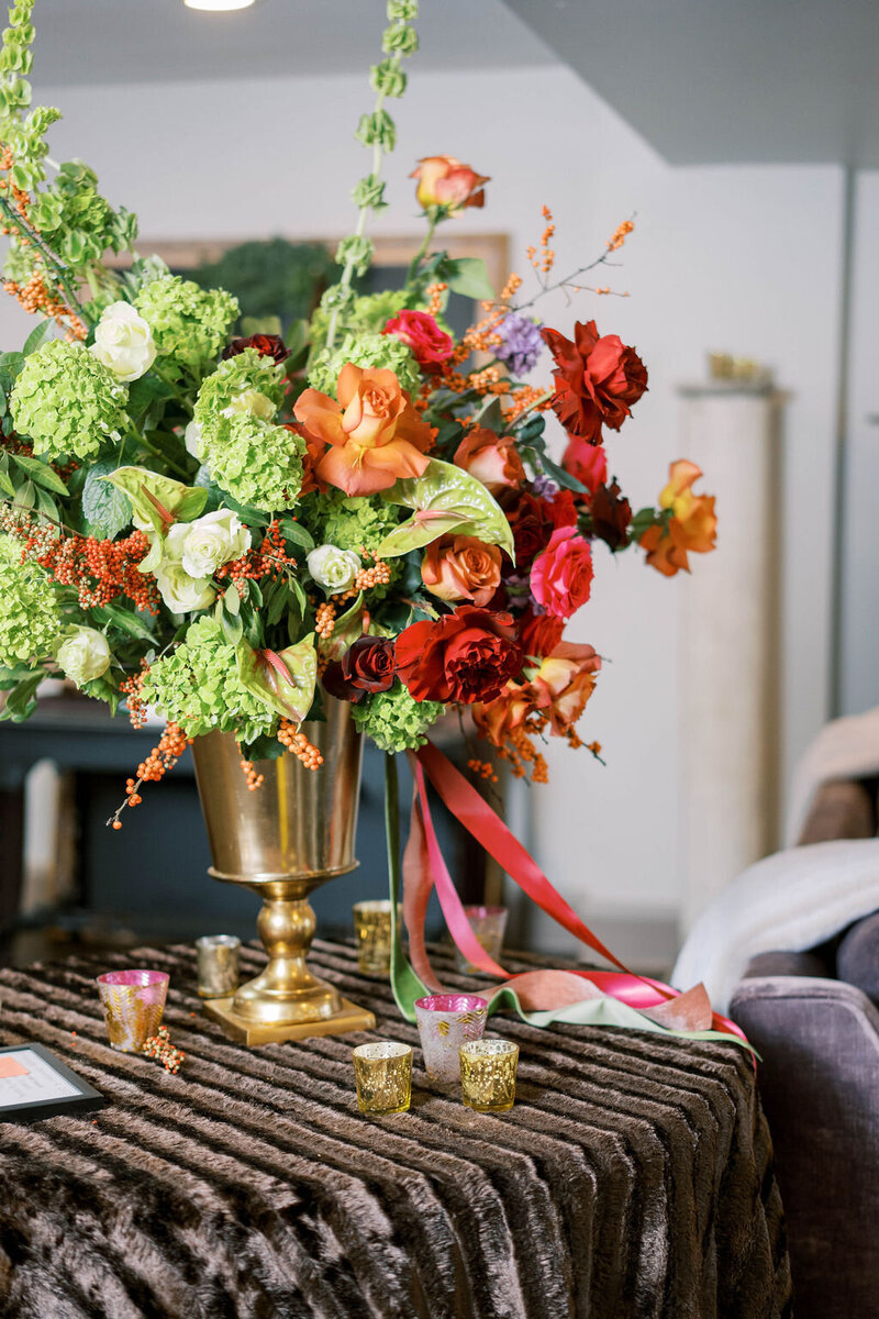 A Wedding Work of Art at Greenacres Art Center - Canary Floral Blog