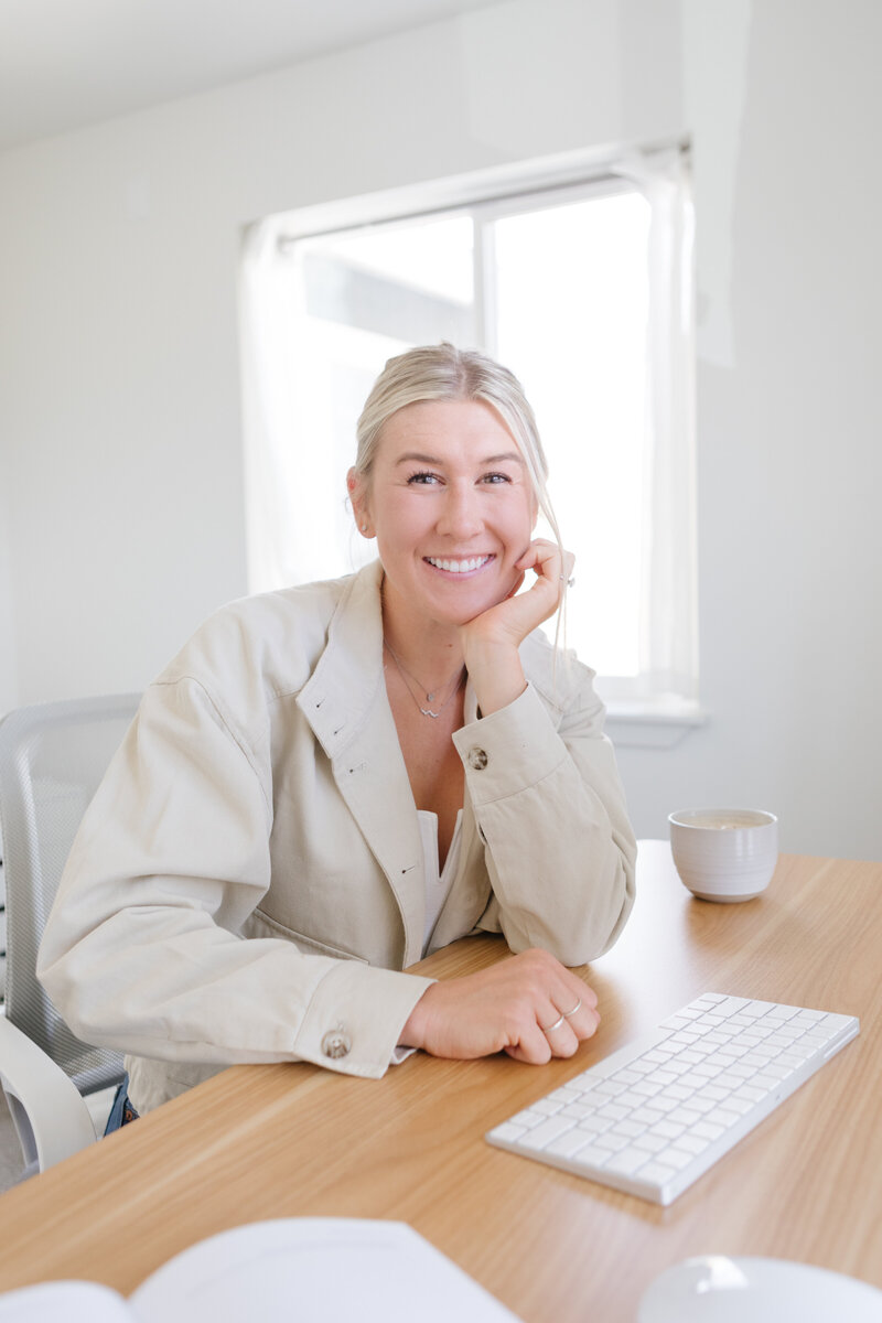 It’s Ryann Nicole | Food Freedom Therapist & Virtual Coach