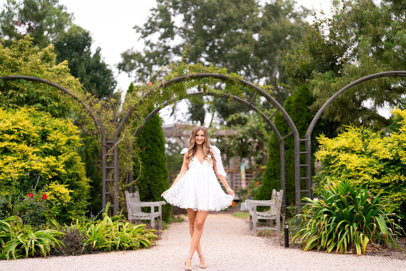 Home [foreveryoungandfree.com]