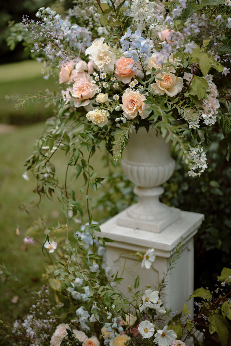 Natural Wedding Flowers | Feverfew Studio