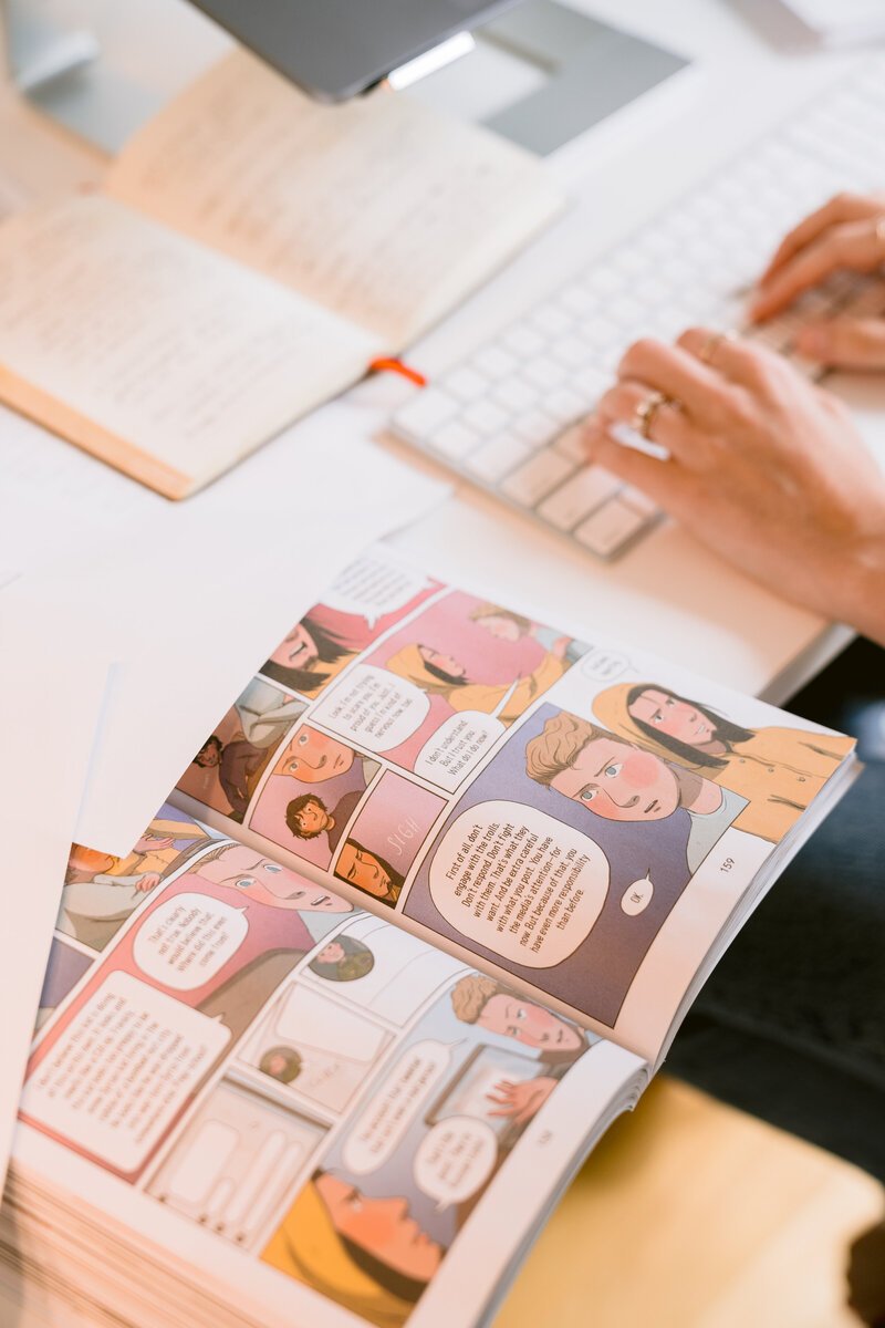 Nora Neus | Media Literacy Speaker