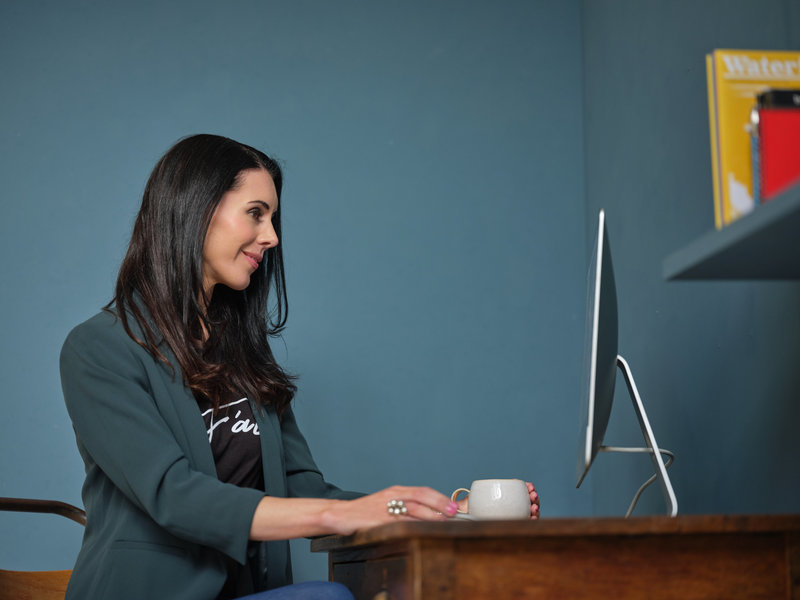 Danielle Collins, The Face Yoga Expert